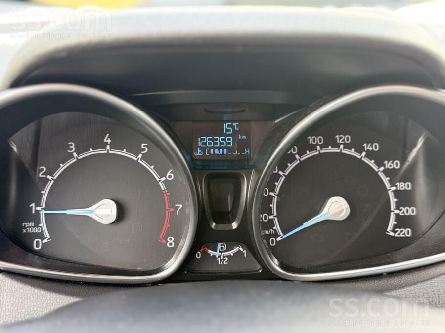 Zils Ford EcoSport 2016 Liepāja, ar dzinēja tilpumu 1.00 L un nobraukumu 126 tūkst. km par 5750 €, foto 6 vietnē AUTOMOTO.COM.LV