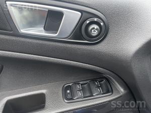 Zils Ford EcoSport 2017 Rīga, ar dzinēja tilpumu 1.50 L un nobraukumu 133 tūkst. km par 5950 €, foto 16 vietnē AUTOMOTO.COM.LV