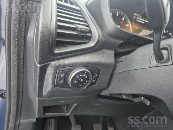 Blue Ford EcoSport 2018 in Liepaja, with an engine capacity of 1.00 L and mileage of 89 thousand km for 8300 €, photo 10 on AUTOMOTO.COM.LV