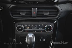 Zils Ford EcoSport 2022 Tartu, ar dzinēja tilpumu 1.00 L un nobraukumu 27 tūkst. km par 13500 €, foto 21 vietnē AUTOMOTO.COM.LV