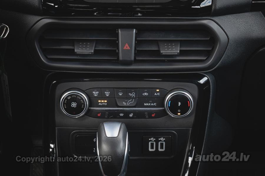 Zils Ford EcoSport 2022 Tartu, ar dzinēja tilpumu 1.00 L un nobraukumu 27 tūkst. km par 13500 €, foto 21 vietnē AUTOMOTO.COM.LV