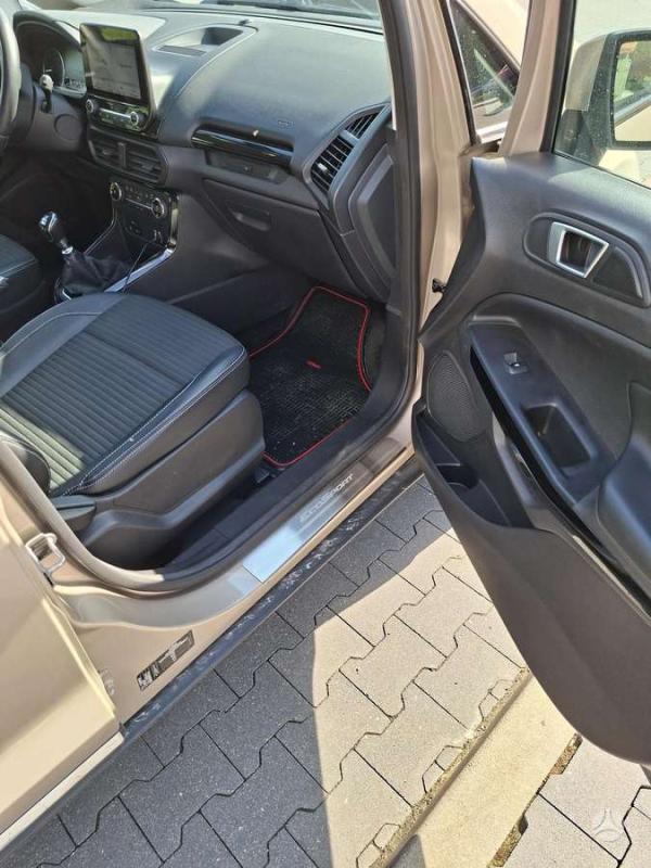 Brown Ford EcoSport 2019 in Kaunas, with an engine capacity of 1.00 L and mileage of 105 thousand km for 9550 €, photo 7 on AUTOMOTO.COM.LV