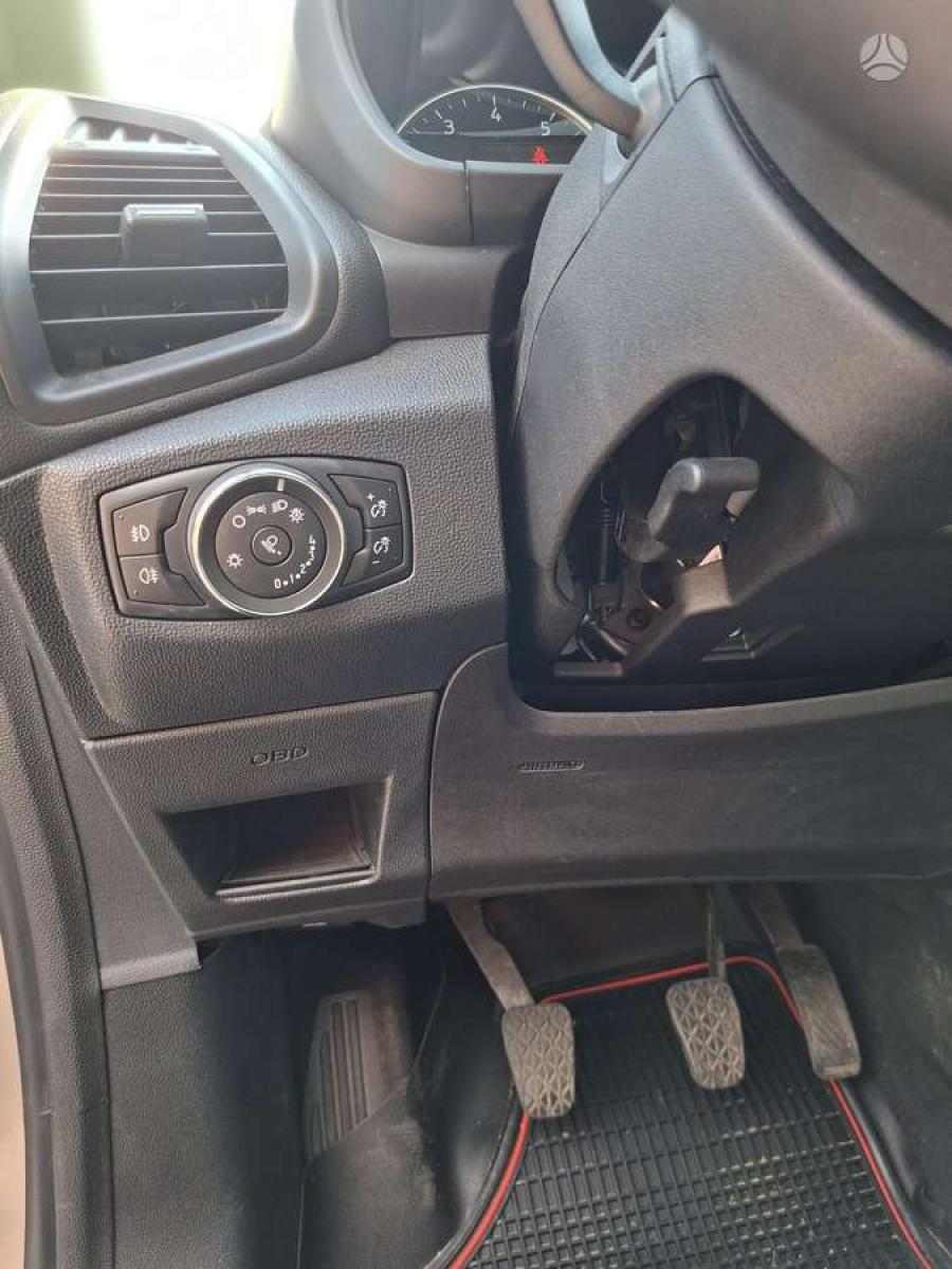 Brūns Ford EcoSport 2019 Kauņa, ar dzinēja tilpumu 1.00 L un nobraukumu 105 tūkst. km par 9550 €, foto 16 vietnē AUTOMOTO.COM.LV