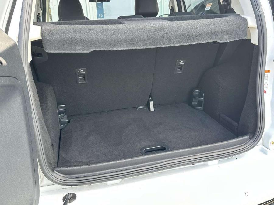 Ford EcoSport 2019 in Kaunas, with an engine capacity of 1.00 L and mileage of 117 thousand km for 14471 €, photo 12 on AUTOMOTO.COM.LV