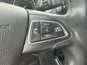 Ford EcoSport 2019 in Klaipeda, with an engine capacity of 1.00 L and mileage of 68 thousand km for 10500 €, photo 19 on AUTOMOTO.COM.LV