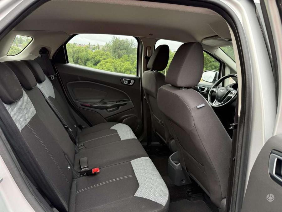 Pelēks Ford EcoSport 2014 Tauragė, ar dzinēja tilpumu 1.00 L un nobraukumu 178 tūkst. km par 4400 €, foto 26 vietnē AUTOMOTO.COM.LV