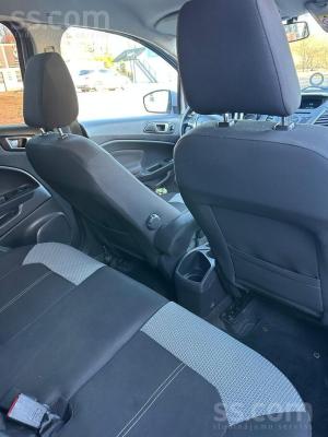 Grey Ford EcoSport 2016 in Riga, with an engine capacity of 1.50 L and mileage of 111 thousand km for 6100 €, photo 5 on AUTOMOTO.COM.LV