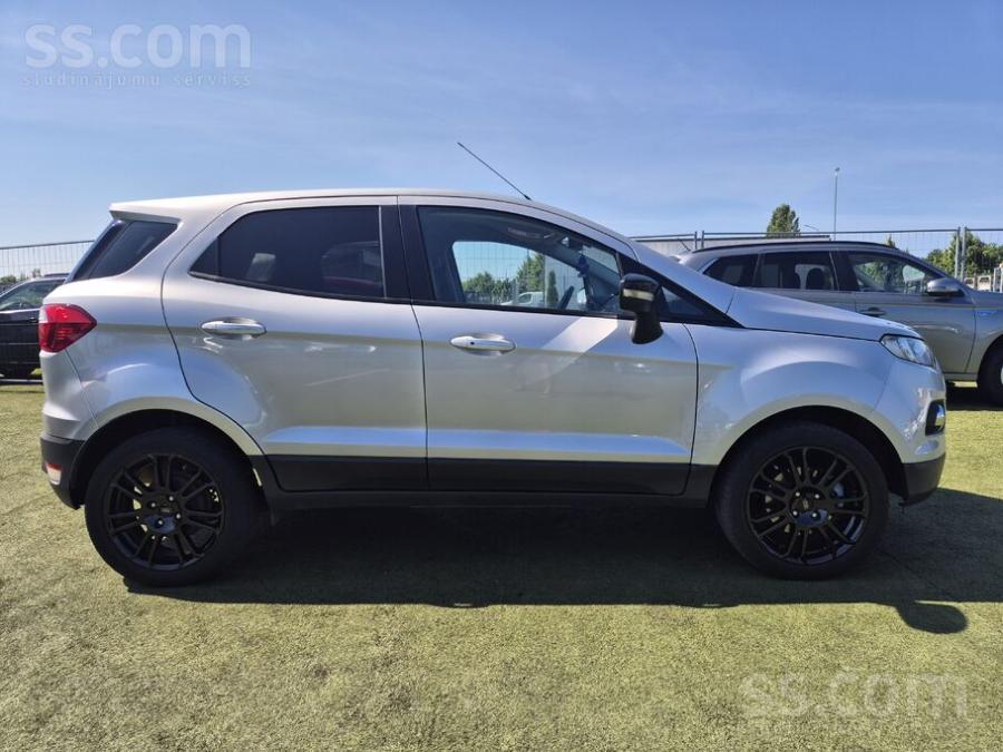 Pelēks Ford EcoSport 2017 Liepāja, ar dzinēja tilpumu 1.00 L un nobraukumu 100 tūkst. km par 6900 €, foto 5 vietnē AUTOMOTO.COM.LV