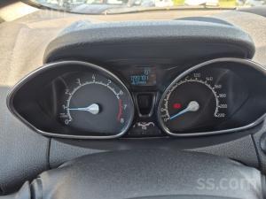 Pelēks Ford EcoSport 2017 Liepāja, ar dzinēja tilpumu 1.00 L un nobraukumu 100 tūkst. km par 6900 €, foto 14 vietnē AUTOMOTO.COM.LV