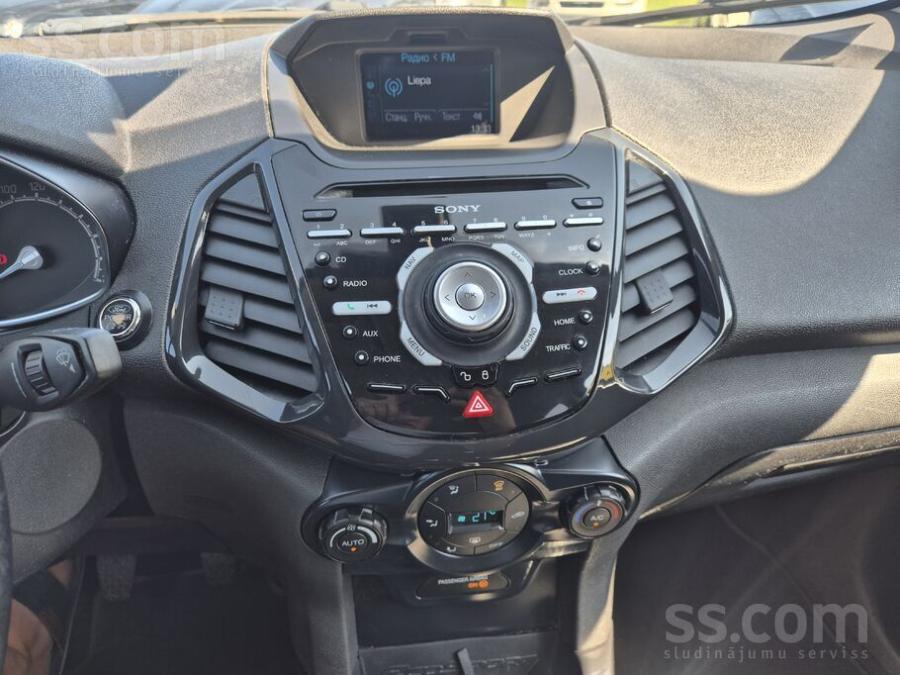 Pelēks Ford EcoSport 2017 Liepāja, ar dzinēja tilpumu 1.00 L un nobraukumu 100 tūkst. km par 6900 €, foto 15 vietnē AUTOMOTO.COM.LV