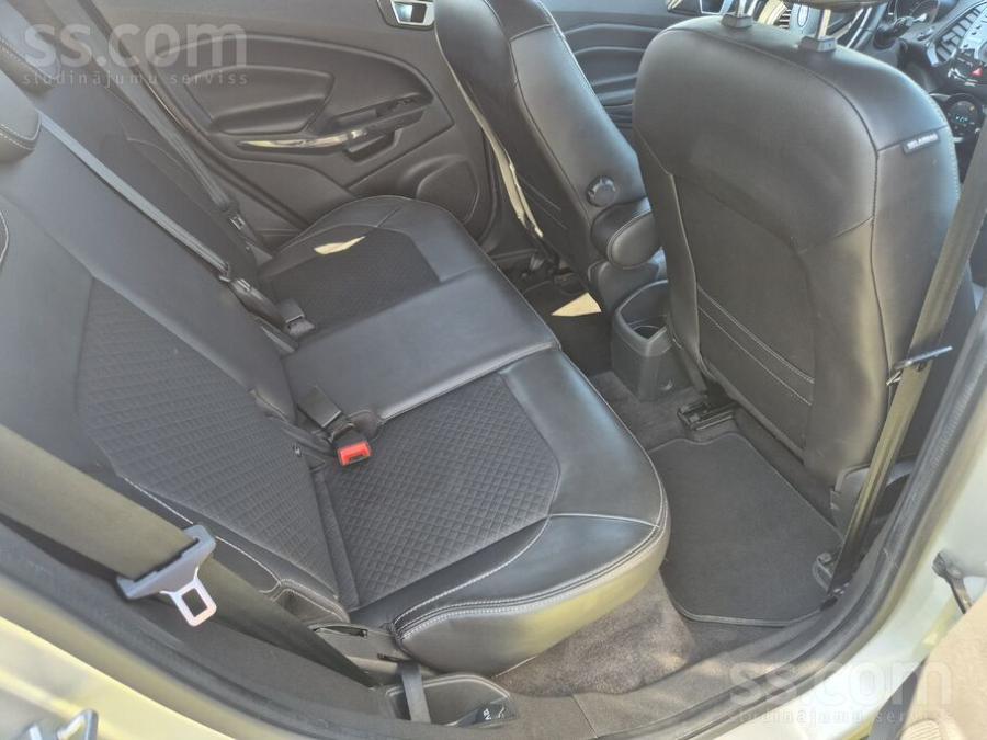 Pelēks Ford EcoSport 2017 Liepāja, ar dzinēja tilpumu 1.00 L un nobraukumu 100 tūkst. km par 6900 €, foto 21 vietnē AUTOMOTO.COM.LV