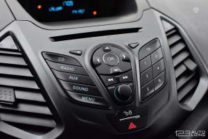 Pelēks Ford EcoSport 2017 Kretinga, ar dzinēja tilpumu 1.00 L un nobraukumu 150 tūkst. km par 5999 €, foto 20 vietnē AUTOMOTO.COM.LV