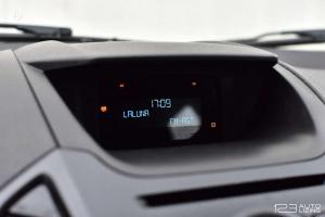 Pelēks Ford EcoSport 2017 Kretinga, ar dzinēja tilpumu 1.00 L un nobraukumu 150 tūkst. km par 5999 €, foto 21 vietnē AUTOMOTO.COM.LV
