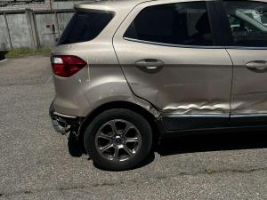 Pelēks Ford EcoSport 2018 Viļņa, ar dzinēja tilpumu 1.00 L un nobraukumu 124 tūkst. km par 4400 €, foto 8 vietnē AUTOMOTO.COM.LV
