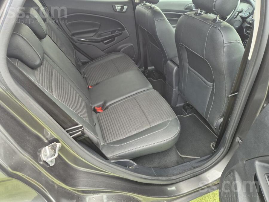 Pelēks Ford EcoSport 2018 Liepāja, ar dzinēja tilpumu 1.00 L un nobraukumu 119 tūkst. km par 8600 €, foto 17 vietnē AUTOMOTO.COM.LV