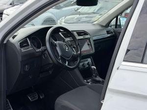 Pelēks Ford EcoSport 2018 Viļņa, ar dzinēja tilpumu 1.00 L un nobraukumu 113 tūkst. km par 4650 €, foto 13 vietnē AUTOMOTO.COM.LV