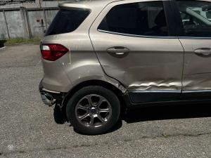 Pelēks Ford EcoSport 2018 Viļņa, ar dzinēja tilpumu 1.00 L un nobraukumu 11 tūkst. km par 4200 €, foto 6 vietnē AUTOMOTO.COM.LV