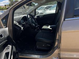 Pelēks Ford EcoSport 2018 Viļņa, ar dzinēja tilpumu 1.00 L un nobraukumu 11 tūkst. km par 4200 €, foto 9 vietnē AUTOMOTO.COM.LV