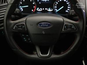 Grey Ford EcoSport 2019 in Vilnius, with an engine capacity of 1.00 L and mileage of 115 thousand km for 11199 €, photo 19 on AUTOMOTO.COM.LV