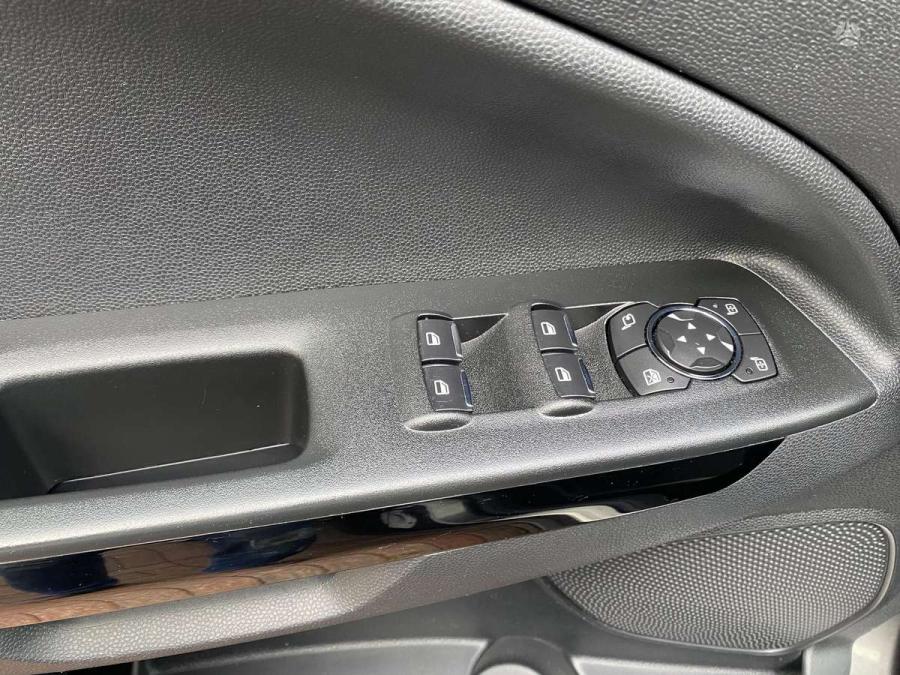 Grey Ford EcoSport 2019 in Klaipeda, with an engine capacity of 1.00 L and mileage of 83 thousand km for 9999 €, photo 15 on AUTOMOTO.COM.LV