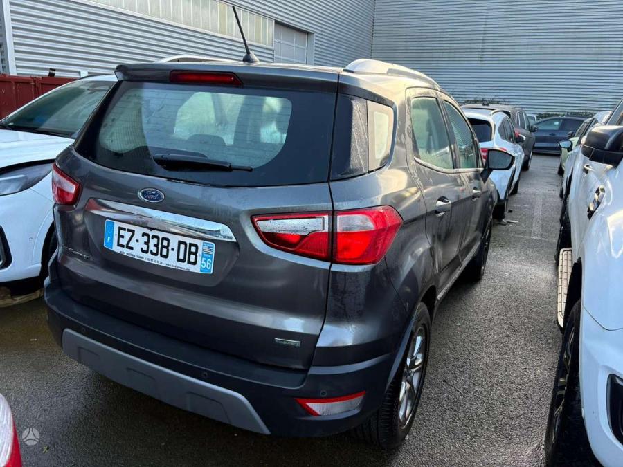 Grey Ford EcoSport 2018 in Taurage, with an engine capacity of 1.00 L and mileage of 80 thousand km for 8200 €, photo 3 on AUTOMOTO.COM.LV