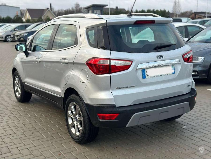 Grey Ford EcoSport 2018 in Taurage, with an engine capacity of 1.50 L and mileage of 159 thousand km for 8200 €, photo 4 on AUTOMOTO.COM.LV