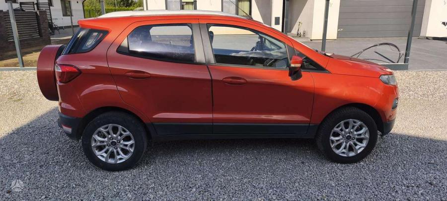 Orange Ford EcoSport 2015 in Taurage, with an engine capacity of 1.00 L and mileage of 142 thousand km for 4400 €, photo 7 on AUTOMOTO.COM.LV
