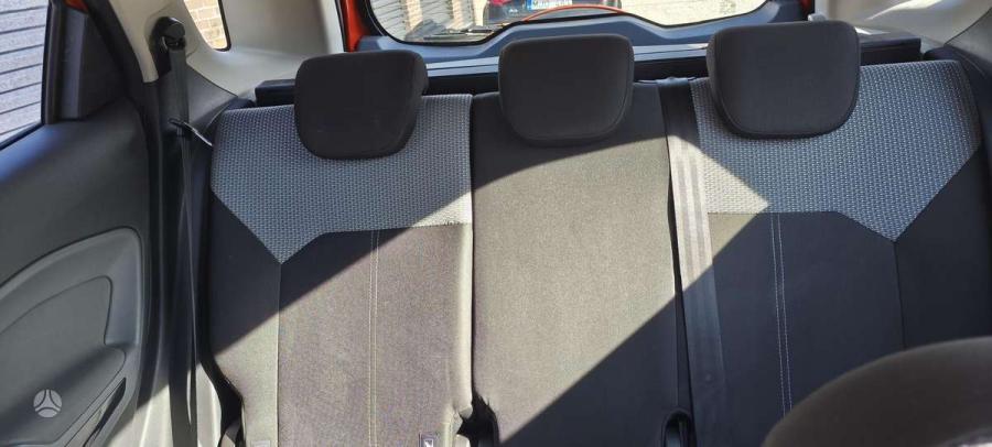 Orange Ford EcoSport 2015 in Taurage, with an engine capacity of 1.00 L and mileage of 142 thousand km for 4400 €, photo 9 on AUTOMOTO.COM.LV