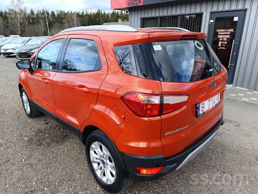 Oranžs Ford EcoSport 2016 Valmiera, ar dzinēja tilpumu 1.00 L un nobraukumu 125 tūkst. km par 6990 €, foto 4 vietnē AUTOMOTO.COM.LV