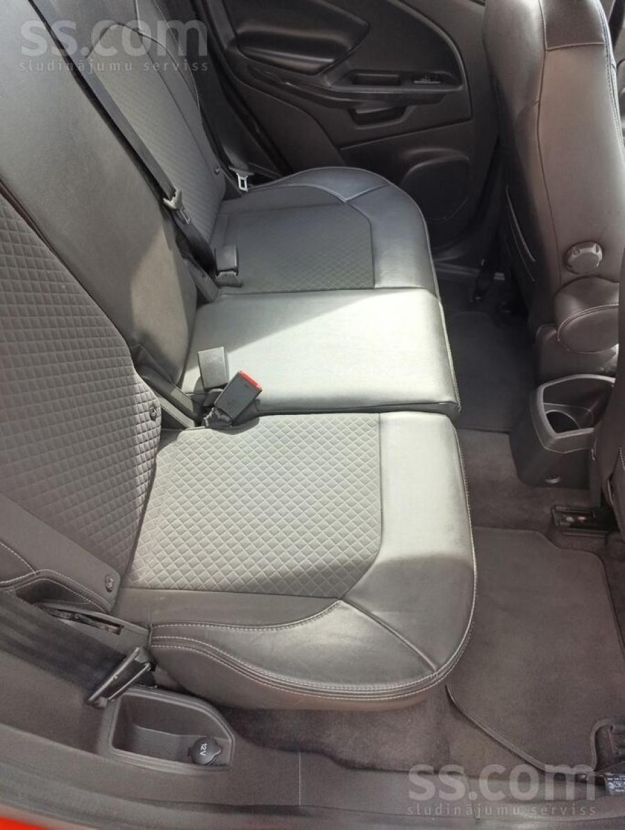 Oranžs Ford EcoSport 2016 Valmiera, ar dzinēja tilpumu 1.00 L un nobraukumu 125 tūkst. km par 6990 €, foto 13 vietnē AUTOMOTO.COM.LV