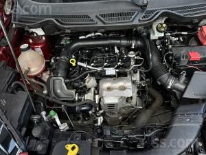 Sarkans Ford EcoSport 2018 Talsi, ar dzinēja tilpumu 1.00 L un nobraukumu 165 tūkst. km par 9000 €, foto 20 vietnē AUTOMOTO.COM.LV