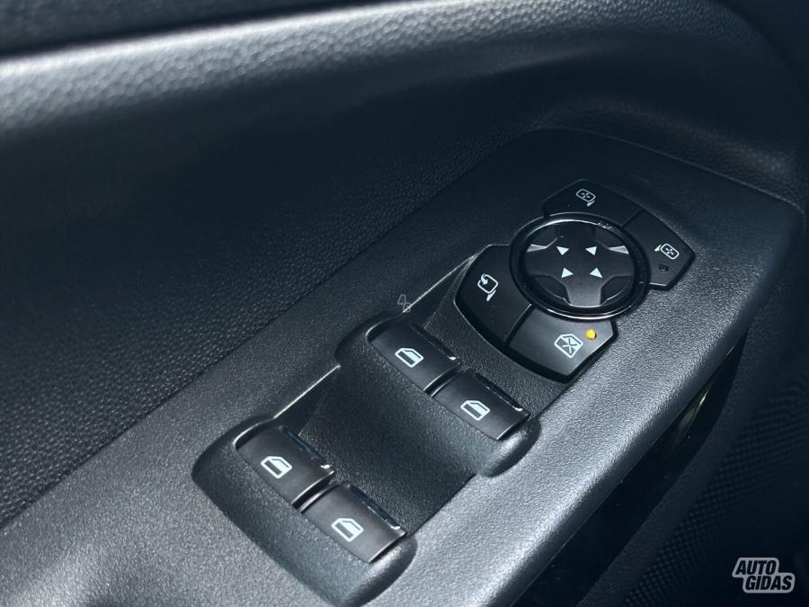 Sarkans Ford EcoSport 2018 Kauņa, ar dzinēja tilpumu 1.00 L un nobraukumu 114 tūkst. km par 10795 €, foto 20 vietnē AUTOMOTO.COM.LV