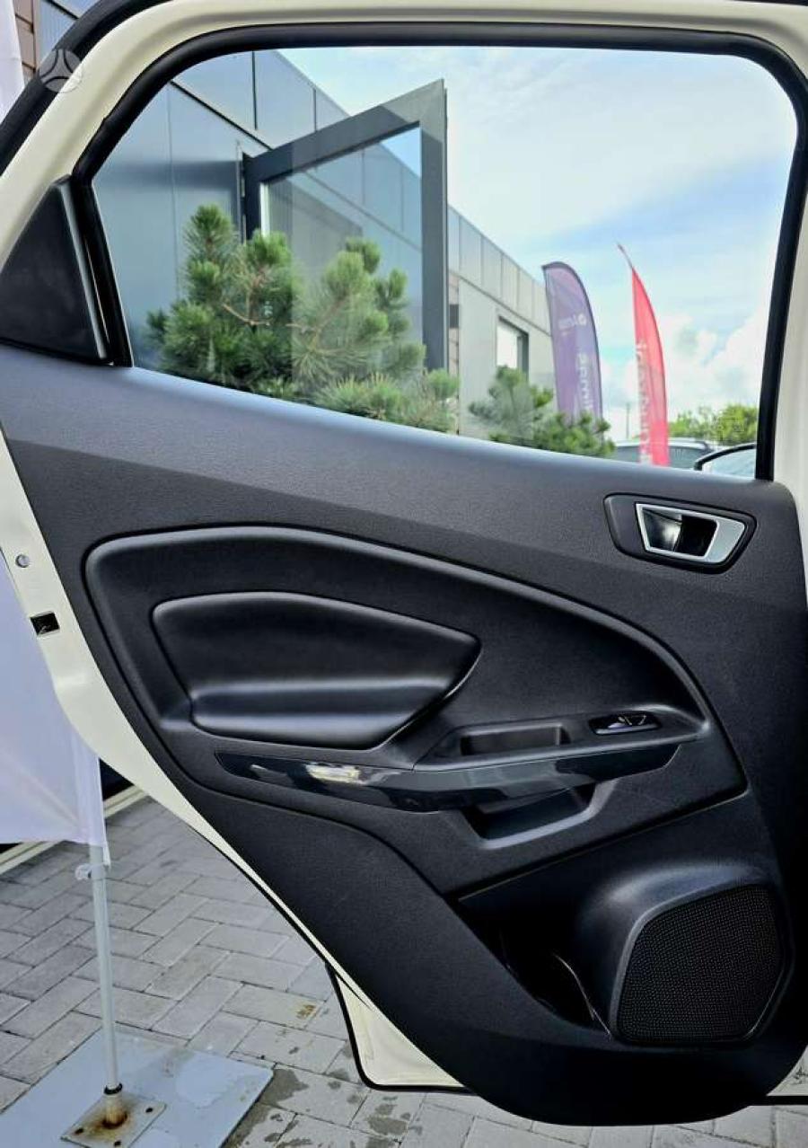 White Ford EcoSport 2016 in Taurage, with an engine capacity of 1.00 L and mileage of 94 thousand km for 4350 €, photo 30 on AUTOMOTO.COM.LV