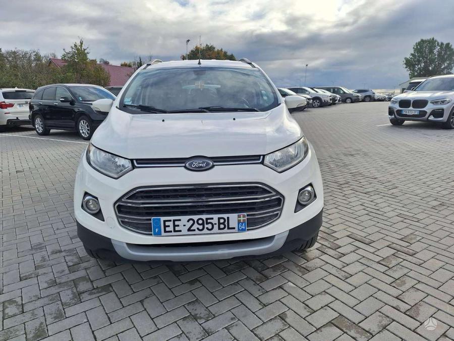 Balts Ford EcoSport 2016 Tauragė, ar dzinēja tilpumu 1.00 L un nobraukumu 130 tūkst. km par 4700 €, foto 3 vietnē AUTOMOTO.COM.LV
