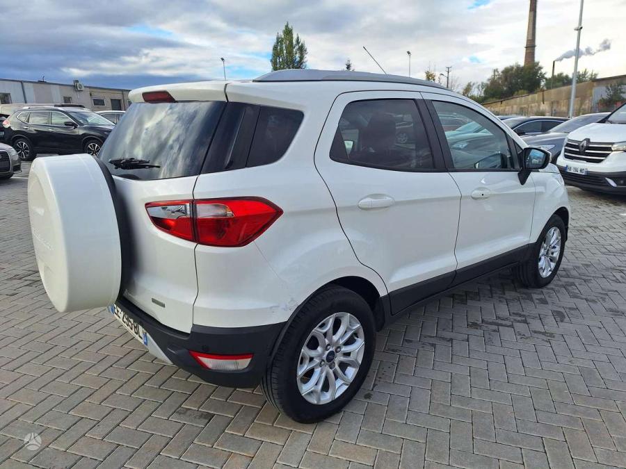 Balts Ford EcoSport 2016 Tauragė, ar dzinēja tilpumu 1.00 L un nobraukumu 130 tūkst. km par 4700 €, foto 8 vietnē AUTOMOTO.COM.LV