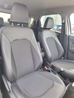 Balts Ford EcoSport 2016 Tauragė, ar dzinēja tilpumu 1.00 L un nobraukumu 130 tūkst. km par 4700 €, foto 19 vietnē AUTOMOTO.COM.LV