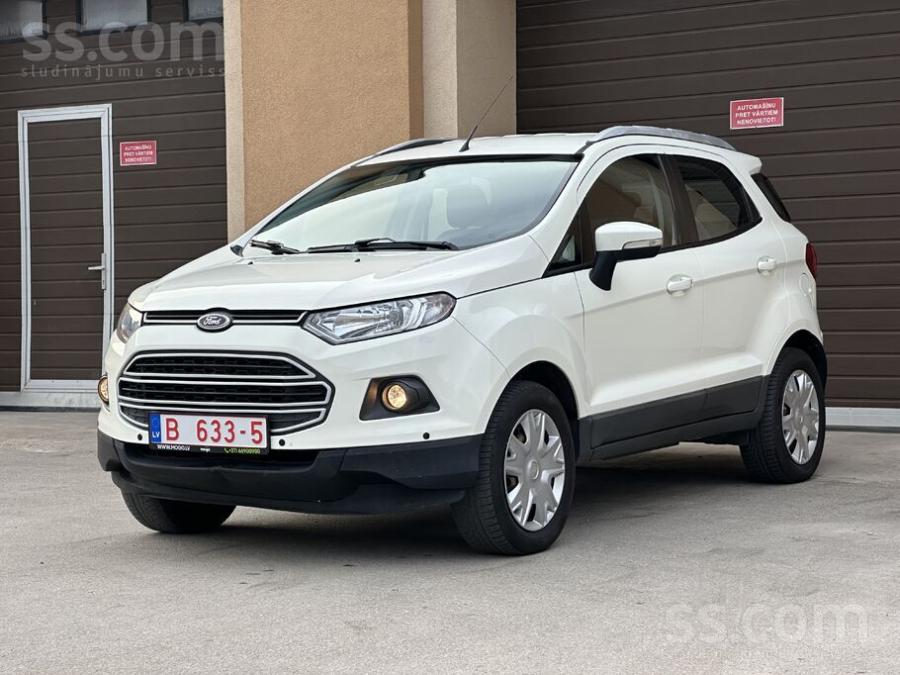 White Ford EcoSport 2017 in Ogre, with an engine capacity of 1.40 L and mileage of 77 thousand km for 7799 €, photo 2 on AUTOMOTO.COM.LV