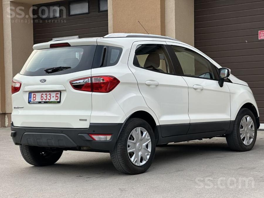 White Ford EcoSport 2017 in Ogre, with an engine capacity of 1.40 L and mileage of 77 thousand km for 7799 €, photo 4 on AUTOMOTO.COM.LV