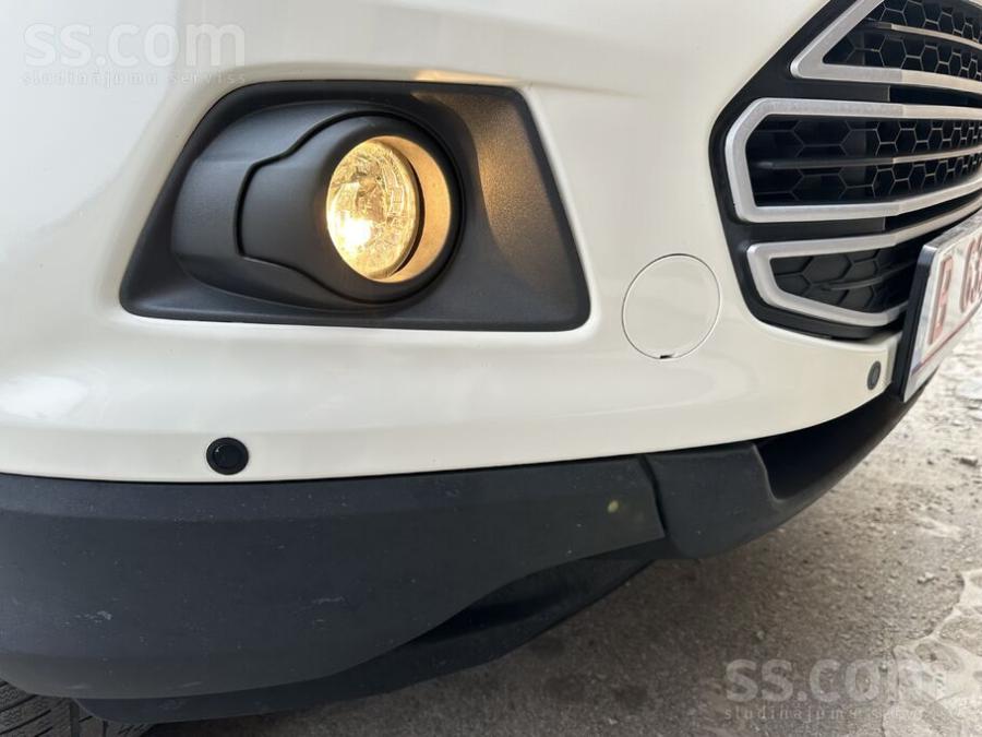 White Ford EcoSport 2017 in Ogre, with an engine capacity of 1.40 L and mileage of 77 thousand km for 7799 €, photo 24 on AUTOMOTO.COM.LV