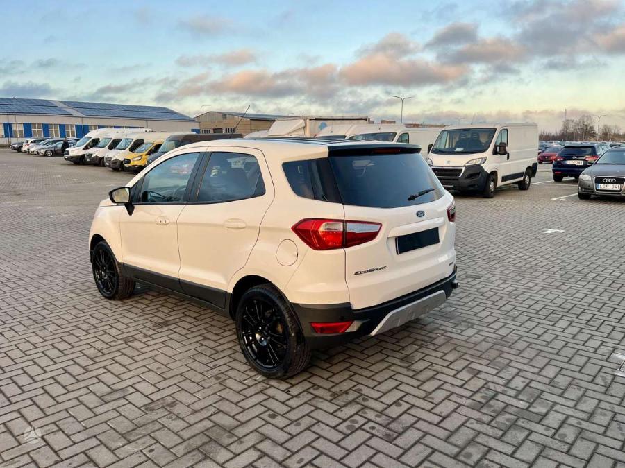 White Ford EcoSport 2017 in Taurage, with an engine capacity of 1.00 L and mileage of 75 thousand km for 5700 €, photo 10 on AUTOMOTO.COM.LV