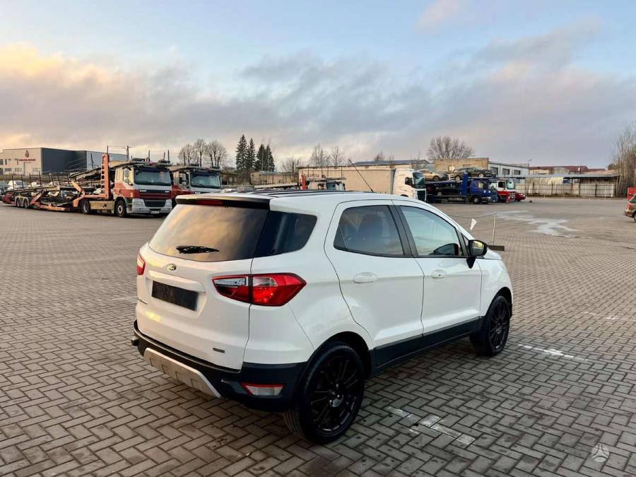 White Ford EcoSport 2017 in Taurage, with an engine capacity of 1.00 L and mileage of 75 thousand km for 5700 €, photo 12 on AUTOMOTO.COM.LV