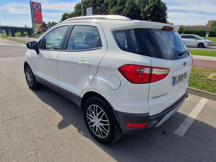 White Ford EcoSport 2017 in Taurage, with an engine capacity of 1.50 L and mileage of 212 thousand km for 4650 €, photo 7 on AUTOMOTO.COM.LV