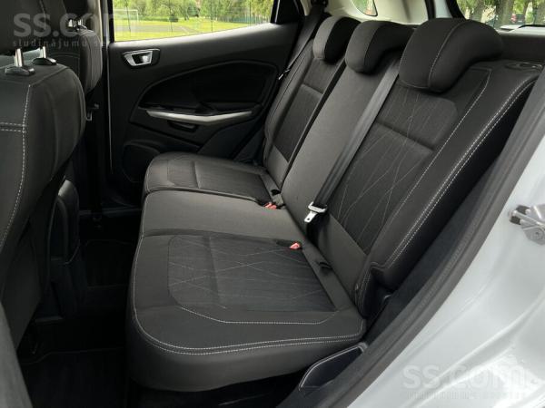 White Ford EcoSport 2019 in Riga, with an engine capacity of 1.00 L and mileage of 93 thousand km for 8900 €, photo 9 on AUTOMOTO.COM.LV