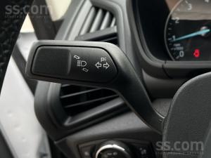 White Ford EcoSport 2019 in Riga, with an engine capacity of 1.00 L and mileage of 93 thousand km for 8900 €, photo 21 on AUTOMOTO.COM.LV