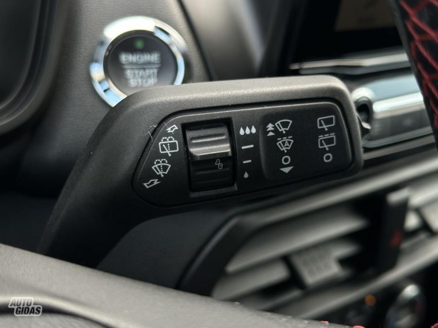 White Ford EcoSport 2019 in Kaunas, with an engine capacity of 1.00 L and mileage of 117 thousand km for 12974 €, photo 18 on AUTOMOTO.COM.LV