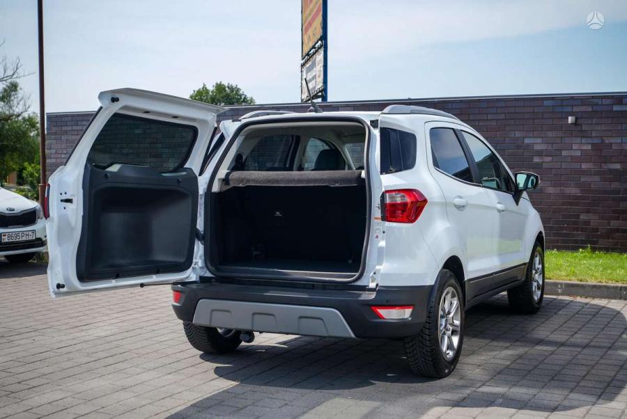 White Ford EcoSport 2019 in Marijampole, with an engine capacity of 1.00 L and mileage of 45 thousand km for 11550 €, photo 15 on AUTOMOTO.COM.LV