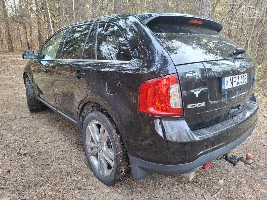 Black Ford Edge 2012 in Panevezys, with an engine capacity of 3.50 L and mileage of 308 thousand km for 6900 €, photo 6 on AUTOMOTO.COM.LV