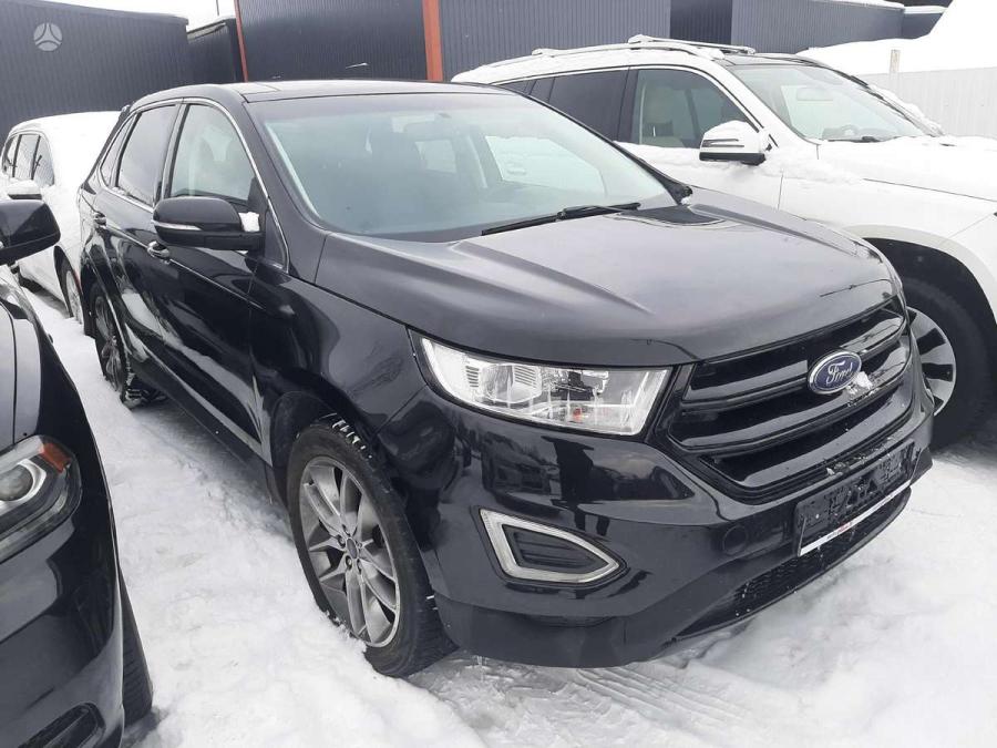 Black Ford Edge 2015 in Kaunas, with an engine capacity of 3.50 L and mileage of 200 thousand km for 11900 €, photo 1 on AUTOMOTO.COM.LV