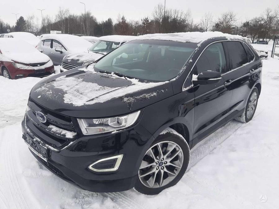 Black Ford Edge 2015 in Kaunas, with an engine capacity of 3.50 L and mileage of 200 thousand km for 11900 €, photo 5 on AUTOMOTO.COM.LV