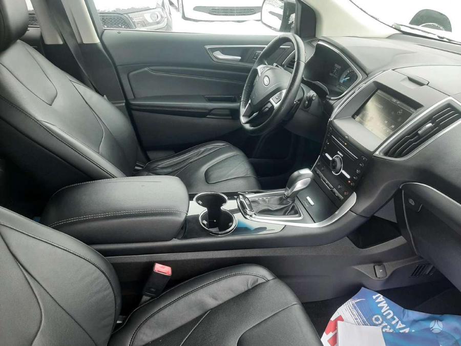 Black Ford Edge 2015 in Kaunas, with an engine capacity of 3.50 L and mileage of 200 thousand km for 11900 €, photo 15 on AUTOMOTO.COM.LV